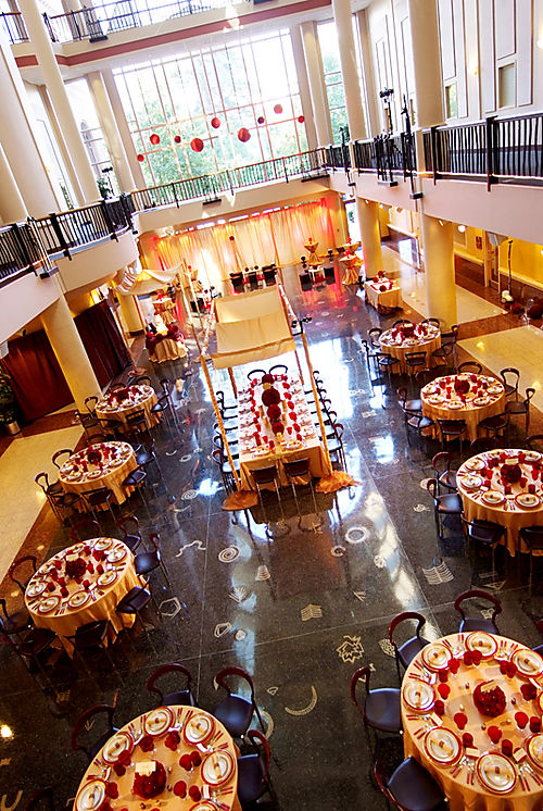 Tsakopoulos Library Galleria | Venue Vixens